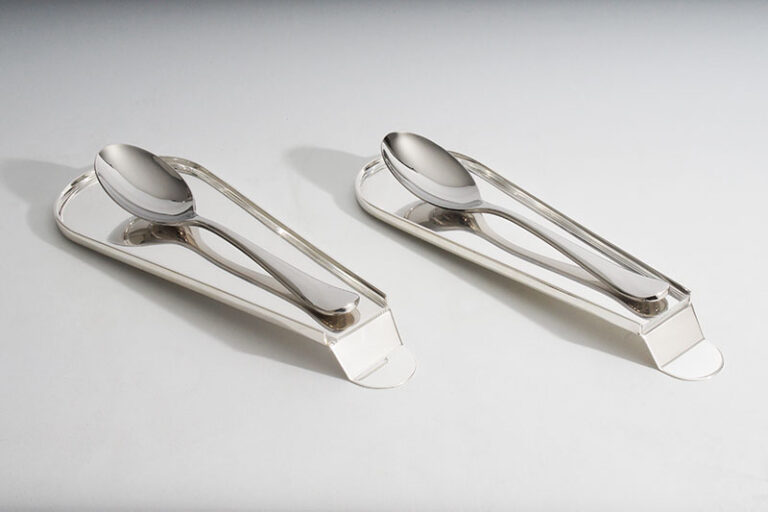 Modern flat spoon holder - Topkapi Silverware